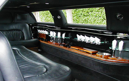 Classic Melbourne Limousine Wine Tours to Yarra Valley Region